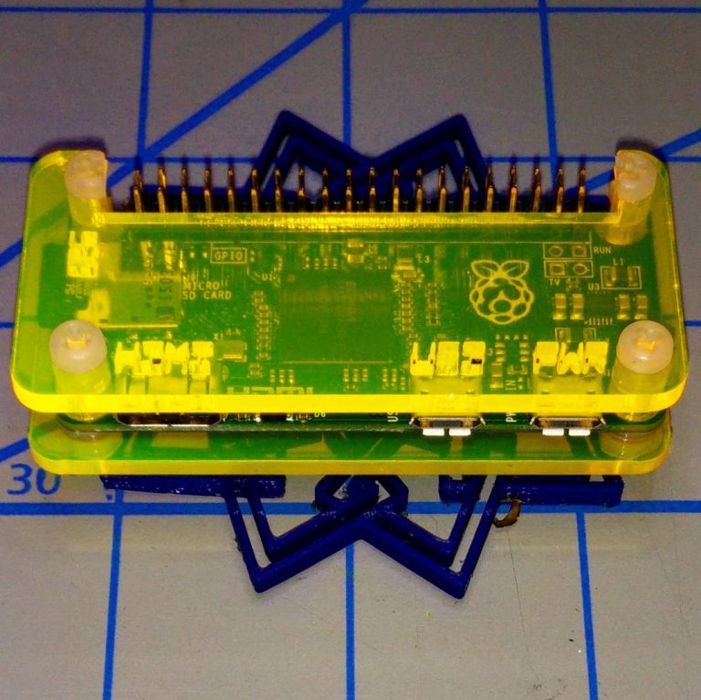The â€œCoo~Cooâ€ Raspberry Pi Zero Case – We Saw a Chicken